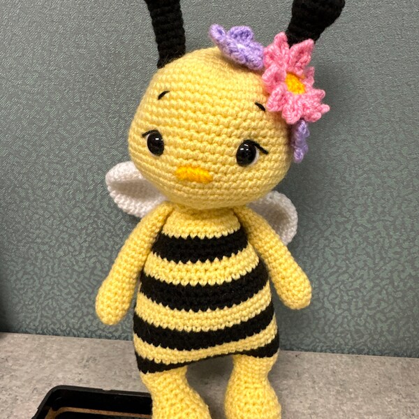PDF Lily the Bee/crochet Pattern in English/polish/digital PRODUCT - Etsy