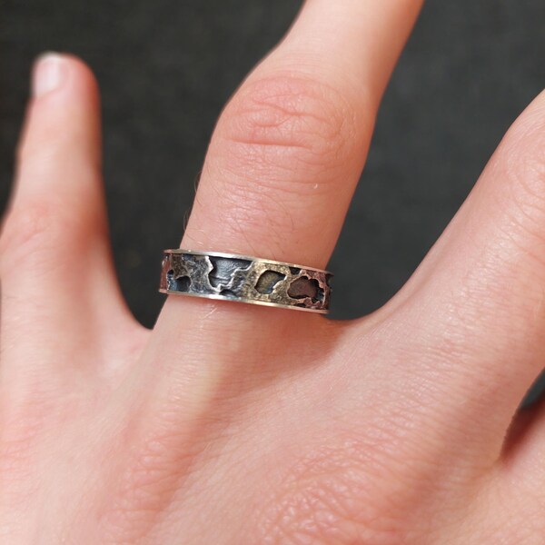 Nebula Whisper | Blue Sapphire Silver Ring, Celestial Fidget Band ...