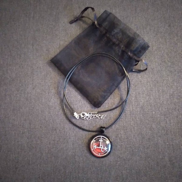 Clauneck Pendant, Wealth Demon, Black Magic Spell Amulet, Left Hand ...