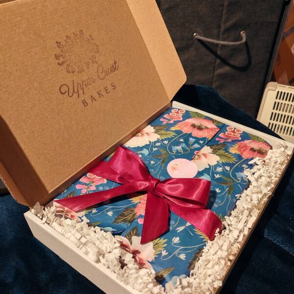 Personalised Hen Night Biscuits | Hen Night Biscuits | Wedding Biscuits ...