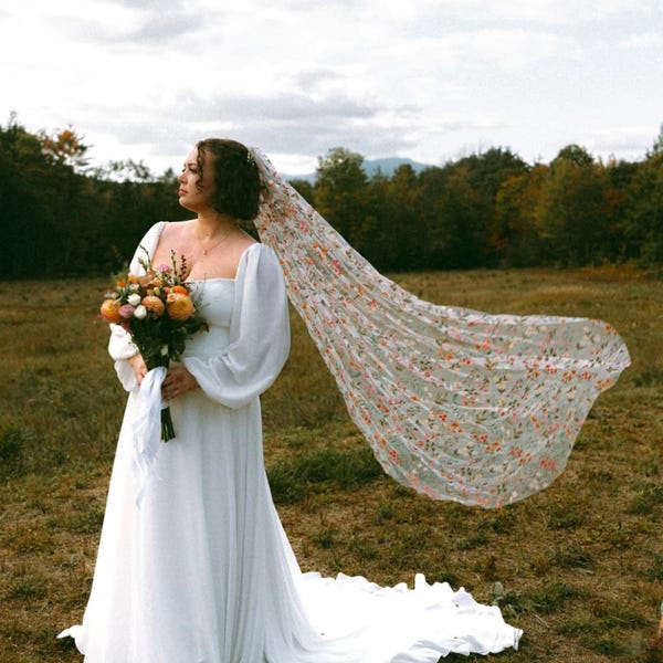 Black Wedding Veil, Black Veil, Embroidered Floral Veil, Enchanted ...