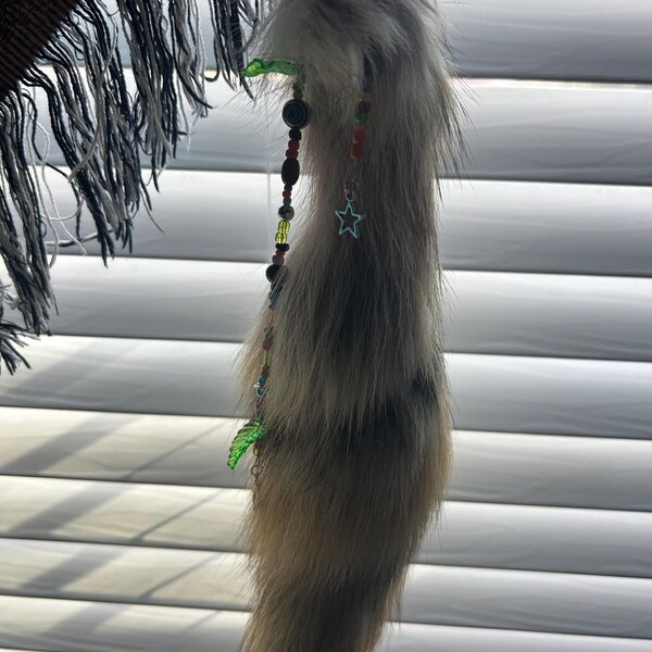Custom Beaded Tail Keychain for Therians, Furries, Cosplay, Alternative ...