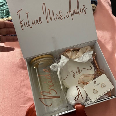 Bridal Gift Box, Bride to Be Gift Box, Personalized Bridal Gift Box ...