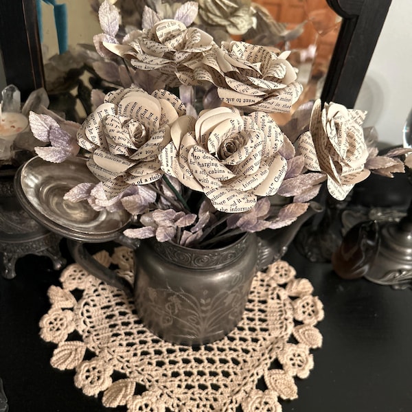 Vintage Book Page Roses Bouquet | Dozen Roses | Novel Page Flowers ...