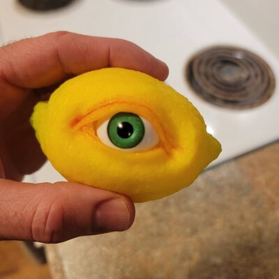 The All Seeing Lemon - Etsy Hong Kong
