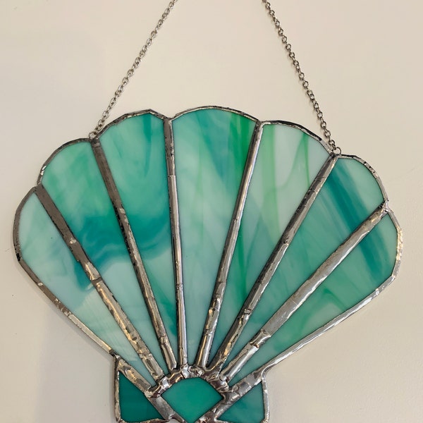 Clam Sea Shell #1 Stained Glass Suncatcher - Etsy
