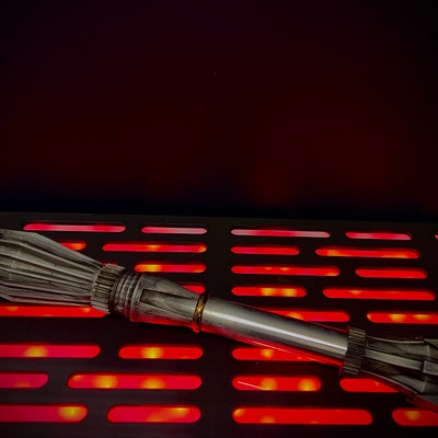 Survivor Saber Aluminum Casted With Xenopixel Soundboard, 34 Soundfonts ...