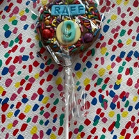 Custom Chocolate Lollies • Lolly Party Favours • Personalised Party ...