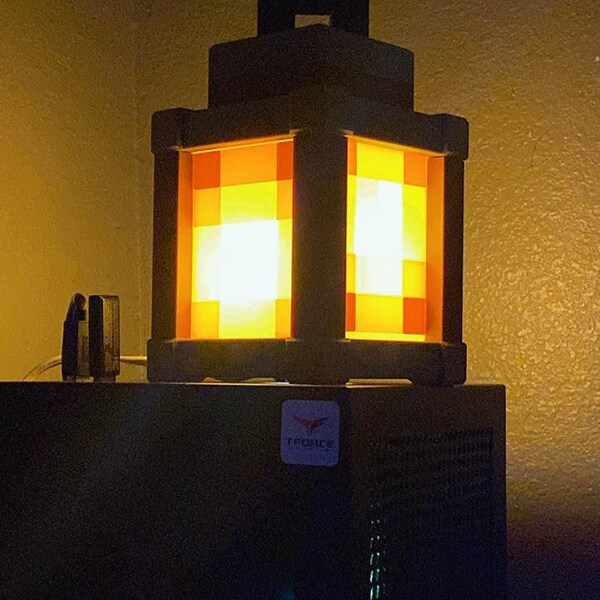 Pixelated Night Light Lantern - Night Lamp Birthday Gift - Kids Bedroom ...
