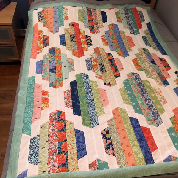 Modern Quilt Pattern, PDF Instant Download, Garden Lattice Quilt Pattern in Two Sizes, Full and ...