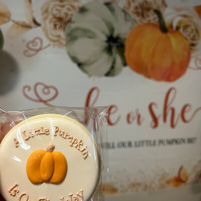 He or She Fall Gender Reveal Cookies - Etsy