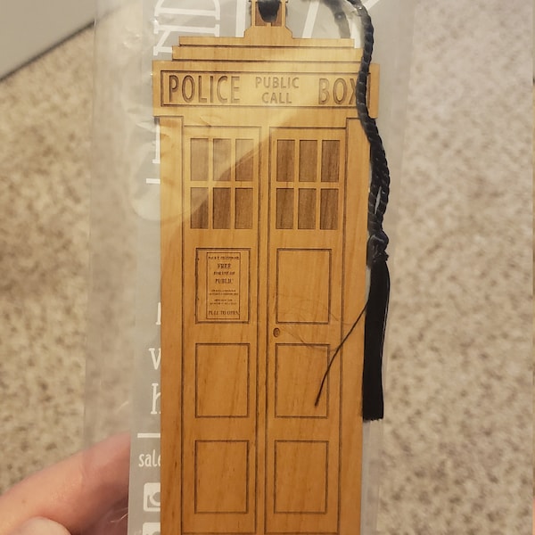 TARDIS Bookmark With Tassel - Laser Engraved Alder Wood - Doctor Who ...