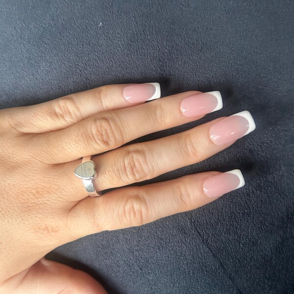 VIOLET | Reusable Hand Painted Burgundy Star Press on Nails | Set of 10 ...