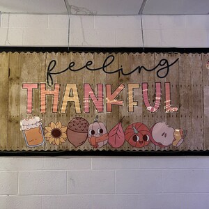 Retro Summer Beach Bulletin Board Kit, Beach April and May Door Decor ...