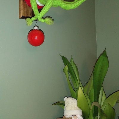 Grinch Hand Crochet Pattern - Etsy Canada