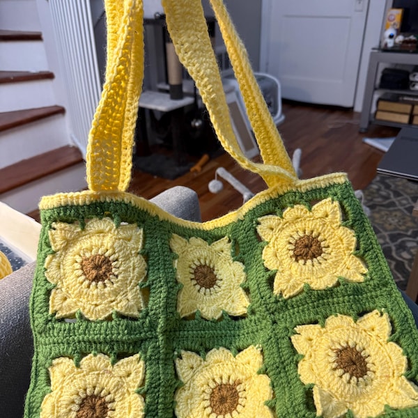 Violet Granny Square Crochet Pattern, PDF Instant Download, Easy ...