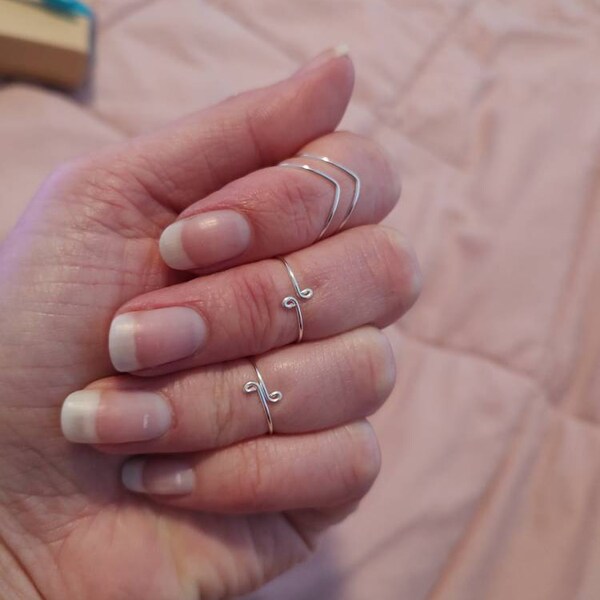 8 Midi Rings in Gold and Silver, Chevron and Simple Band Midi Rings ...