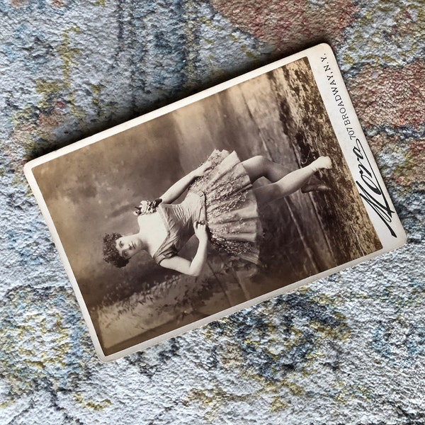 3D Printed Resin Grave Marker A Duplicate of a Real Life Gravemarker. Draped Urn and Floral ...