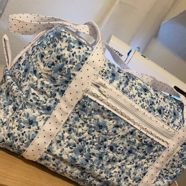 PDF Holland Duffle Pattern Quilted Boxy Duffle Bag PDF Pattern - Etsy ...