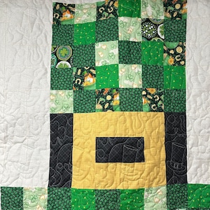 Quilt Block Embroidery Design. Wavy Lines Quilt Block. Quilting Block ...