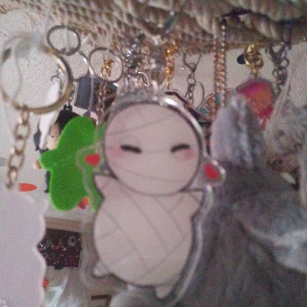 How to Keep a Mummy Keychain - Mii-kun - Etsy
