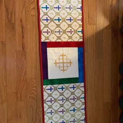 Christian Cross Quilt, Handmade Prayer Quilt, Ordination Gift, Church ...