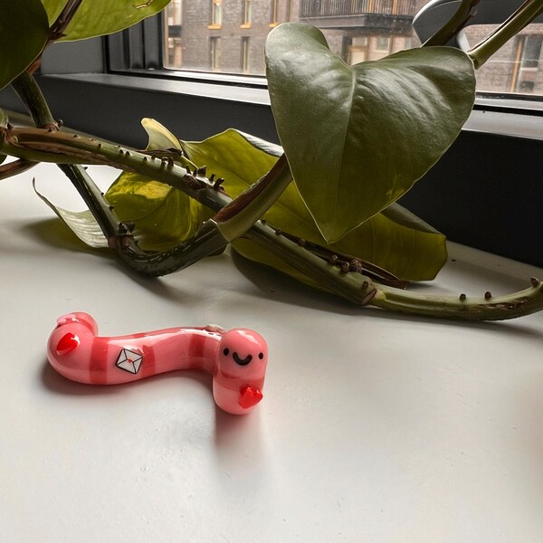 Worm Desk Buddy Adopt A Mini Earthworm Pet, Cute Handmade Ring Holder ...