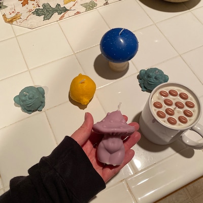 Peace Sign Candle / Hand Gesture / Peace Candle / Peace and Love / Gift ...