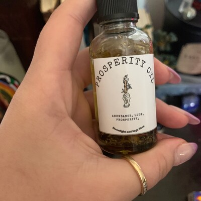Prosperity Oil Spell Oil Luck Oil Money Oil Anointing Oil - Etsy