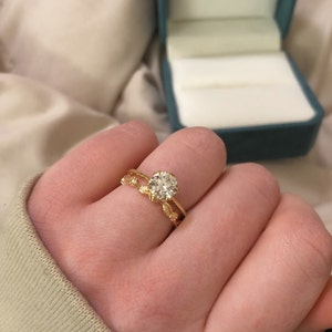 Vintage Solid Gold Wedding Band 14k Yellow Gold Wedding Band Women ...