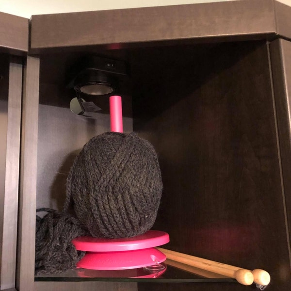 Discover Spinnknitty Yarn Station: A Portable Organizer Keeps Yarn ...