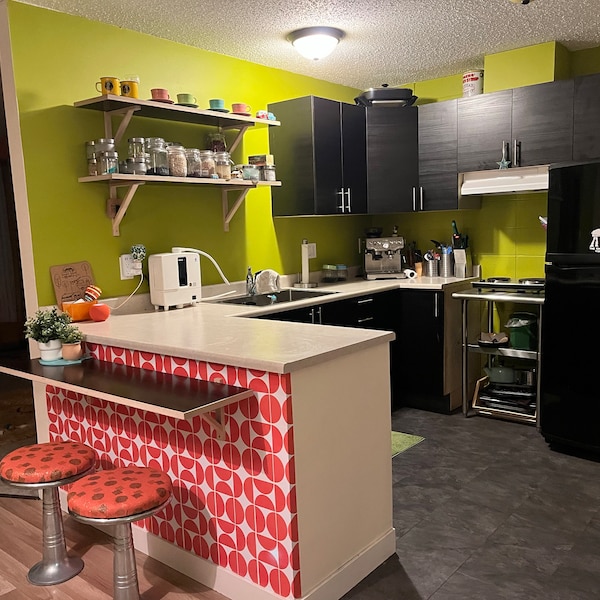 Orange Modern Circles Pattern Tile Stickers, Suitable Wall and Floor ...