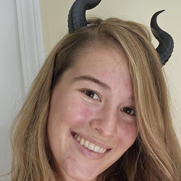 3D Printed Christmas Tree With Legs - Etsy