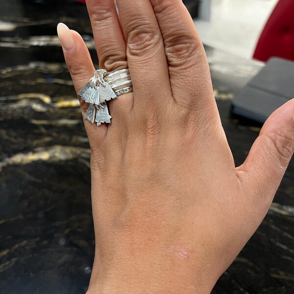 Latvian Seven Day Ring "bad Vegan" - Etsy