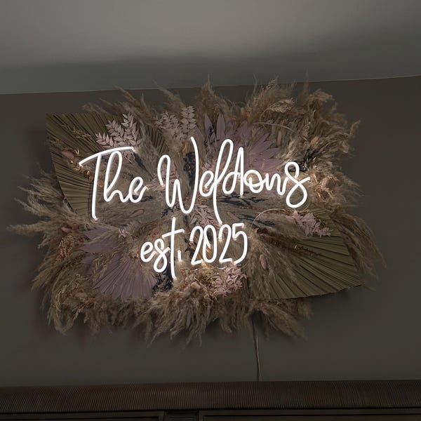 Pampas and Neon Sign, Salon Flower Decor, Glow Sign Decor, Dried ...