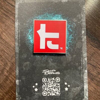 SPLATOON 3 Brands Graffiti 2.5cm Metal Pins Unofficial - Etsy