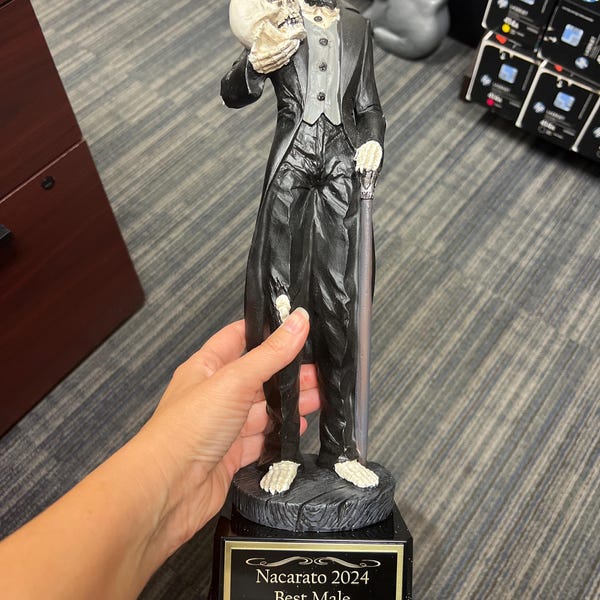 Achievement Award Bomb Trophy Personalized Employee of the Month Top ...