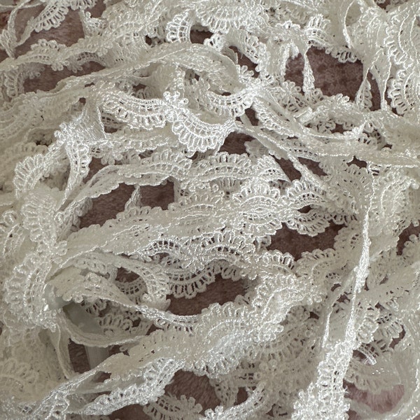 14 Yards Venice Lace Trim, Narrow Lace, Crochet Lace Trim, Scalloped ...