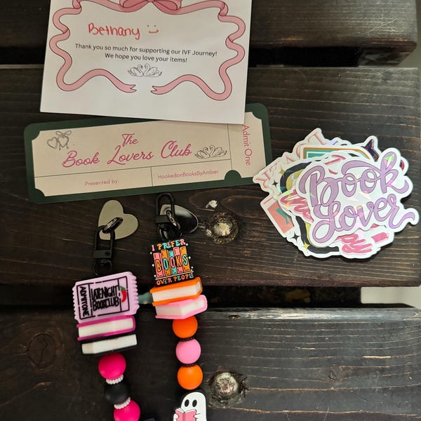 Book Stack Inspired, Bookish Keychain, Bookish Accessory, Booktok ...