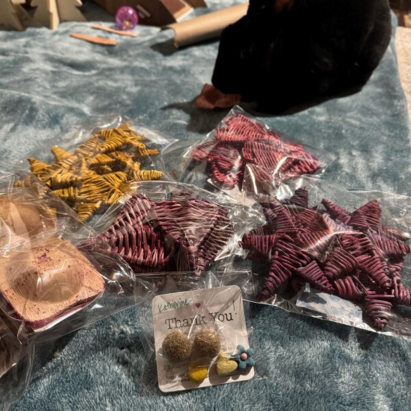 Fruit Infused Star Vine Chew Fruit Infused Vine Chew Bunny Treat Star ...