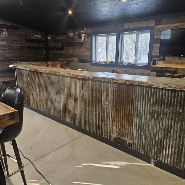 Rusty With Silver Reclaimed Corrugated Metal Roofing Barn Tin Beautiful ...