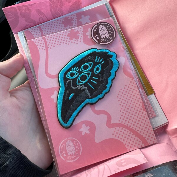 Creepy Raven Embroidered Patch | Cryptid Raven - Bird - Crow - Embroidery - Patch - Fantasy ...