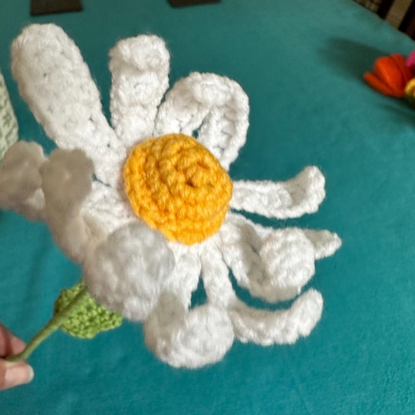 White Daisy Flower Crochet Pattern, Crochet Flower Bouquet Pattern ...