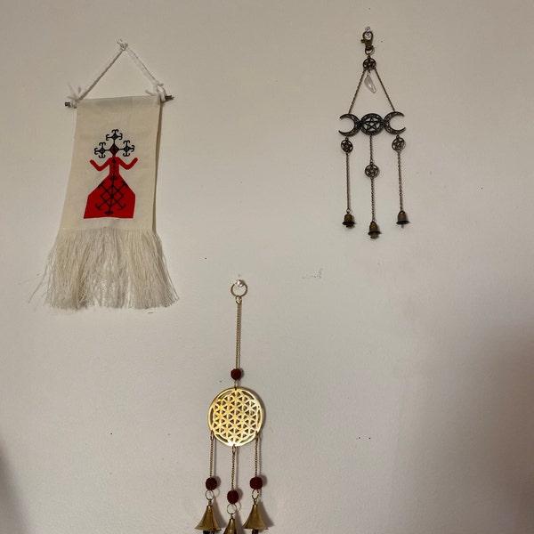 Baba Yaga Mini Hanger - Etsy