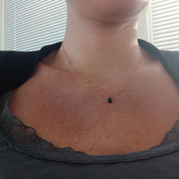 Collier fin pendentif pierre onyx noire / Collier femme minimaliste ...