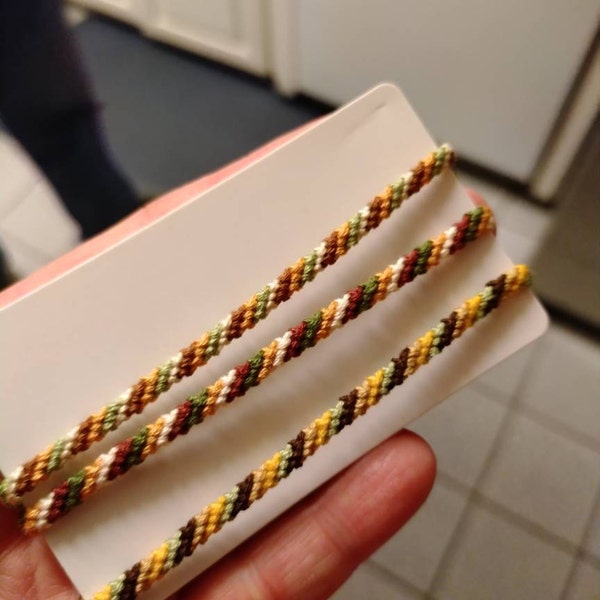 Tiny Heart Friendship Bracelet - Etsy