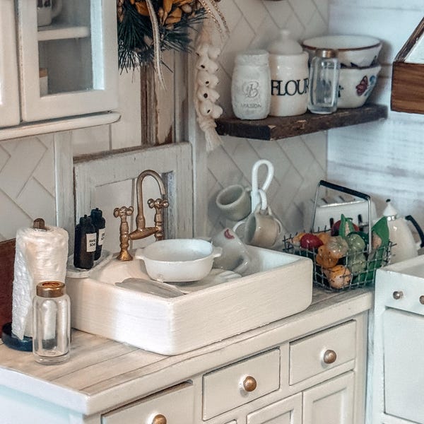 Miniature Halloween Shelf, Haunted Shelf, Shelf Display, Miniature ...