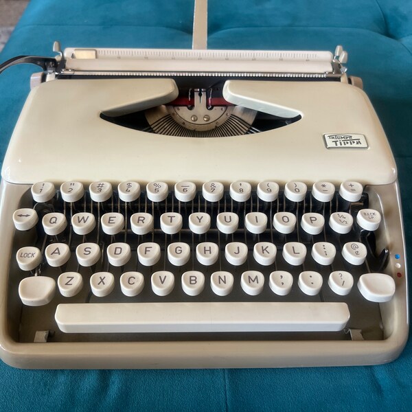 Cursive 1960's Blue Remington Personal-riter Portable Typewriter With ...