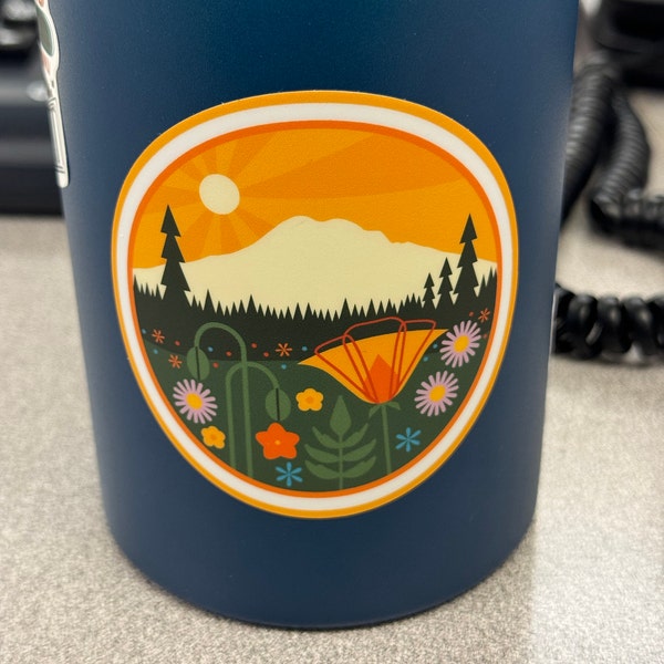 Mount Rainier Vinyl Sticker 3 Inches - Etsy