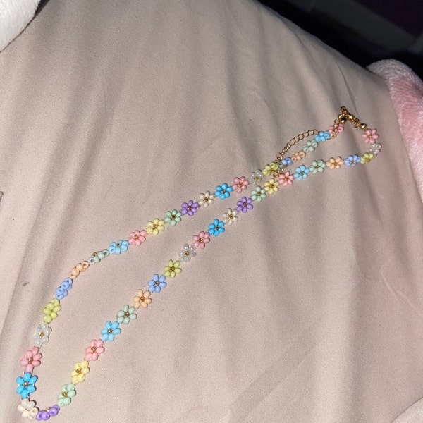 Dainty Cute Flower Necklace Daisy Flower Necklace Beaded Pearl Necklace ...